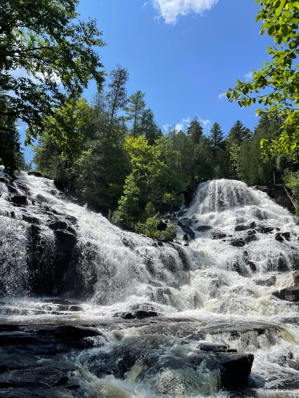 Découvrir le Parc de la Mauricie : A la découverte des chutes Waber ...